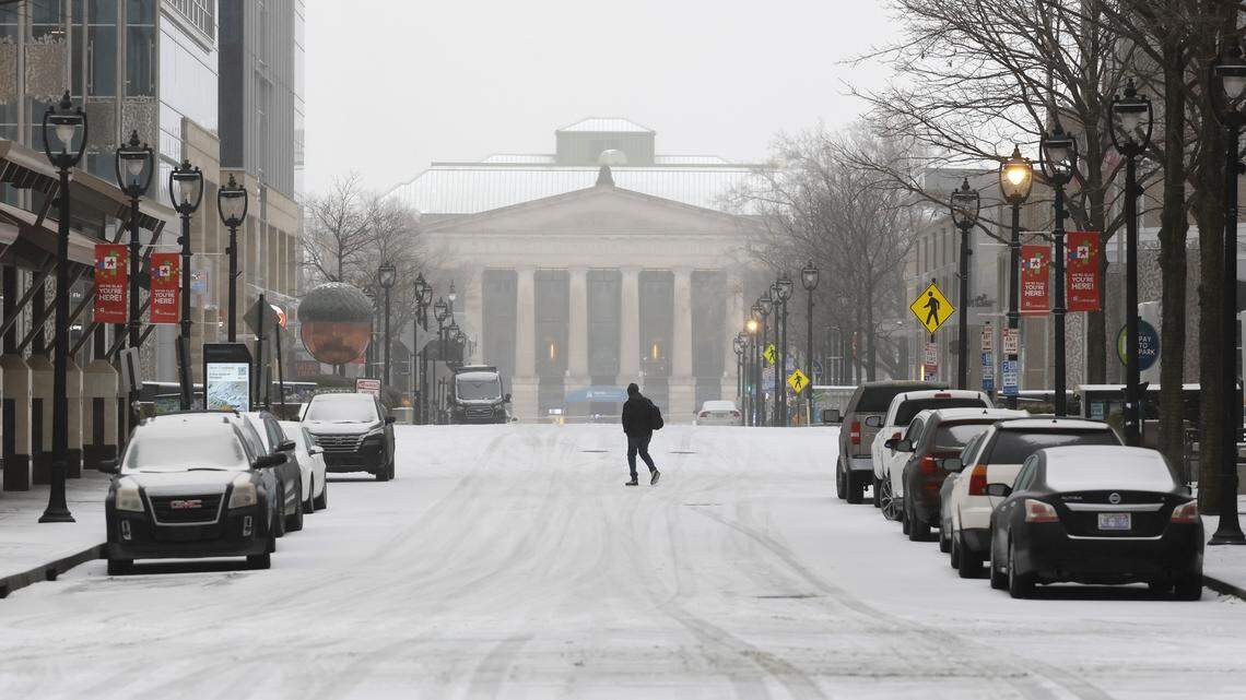 Hundreds wake up without power after winter storm in Raleigh | Durham Herald Sun