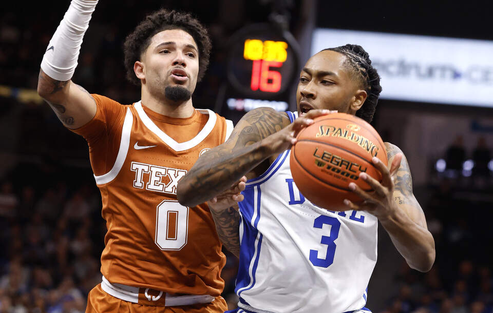 Duke freshman Cam Boozer makes uneven debut in Charlotte | Charlotte ...