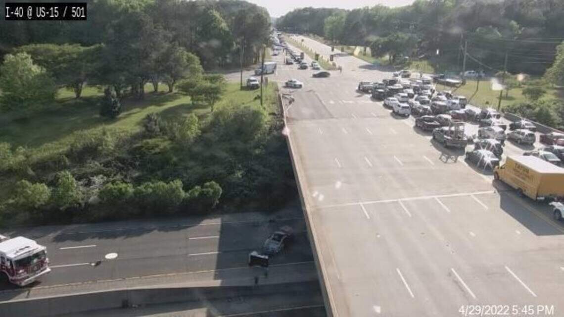 Crash closes all lanes of I-40 near 15-501 in Durham NC, Detour ...