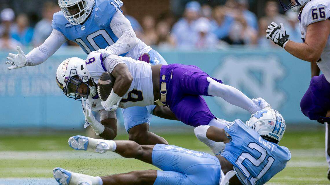 North Carolina struggles against James Madison in college football ...