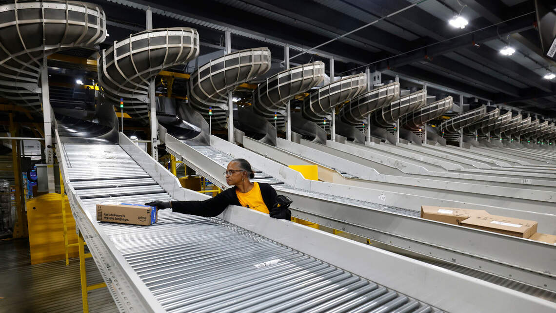 Inside Amazon’s RDU1 warehouse in Garner, North Carolina | Raleigh News ...