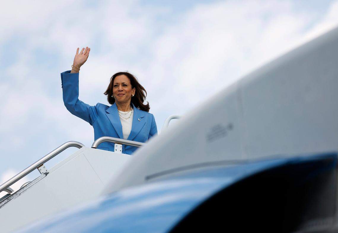Live updates: Kamala Harris rallies in North Carolina | Charlotte Observer