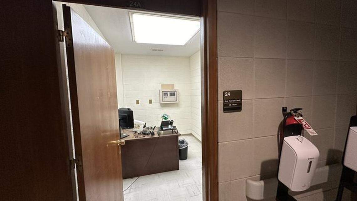 Speaker Moore moves Democratic Rep Everitt to basement office | Raleigh News & Observer