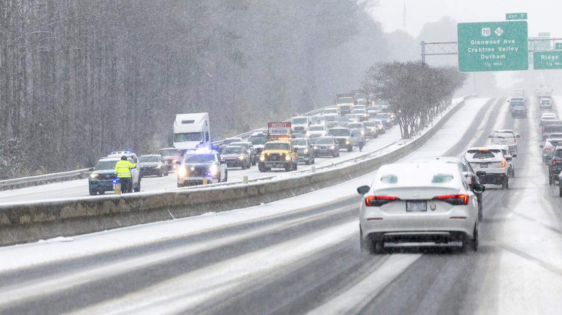 Snow, weather photos from Raleigh, Durham NC for 3rd snowfall | Raleigh ...